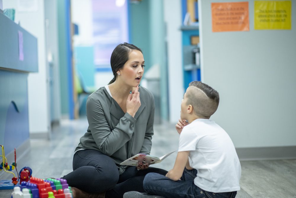 How To Become A Speech Pathologist