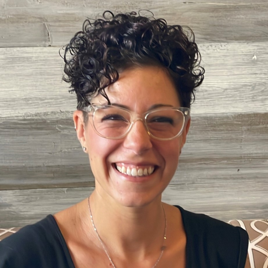 Mikayla Dolan and Nadia Di Berardo are CUW's March students of the month