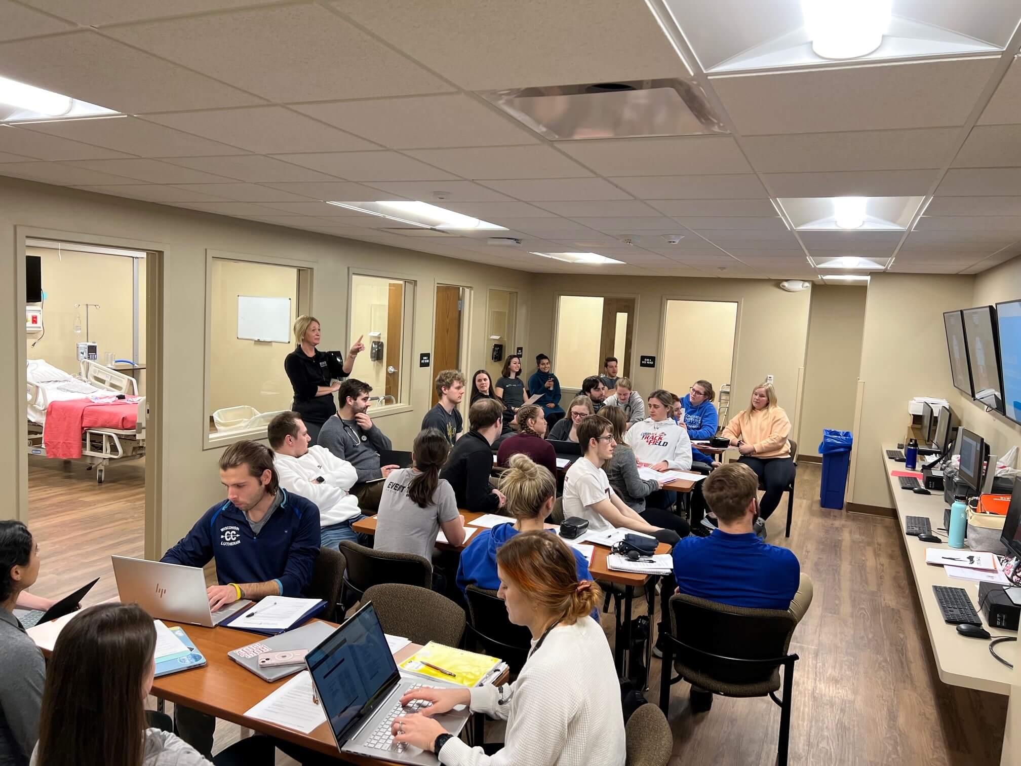 Using CUW's New Simulation Lab in Physical Therapy