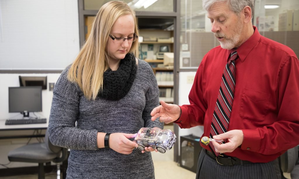 CUW’s cool computer science tech